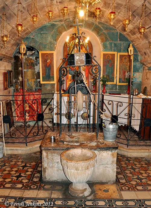 Jacob’s Well — from Jacob to Jesus | Ferrell's Travel Blog